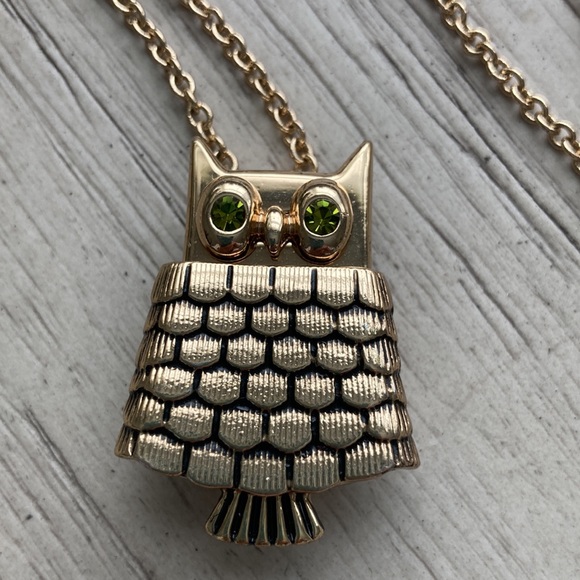 Avon | Jewelry | Vintage Avon Owl Pin With Necklace | Poshmark
